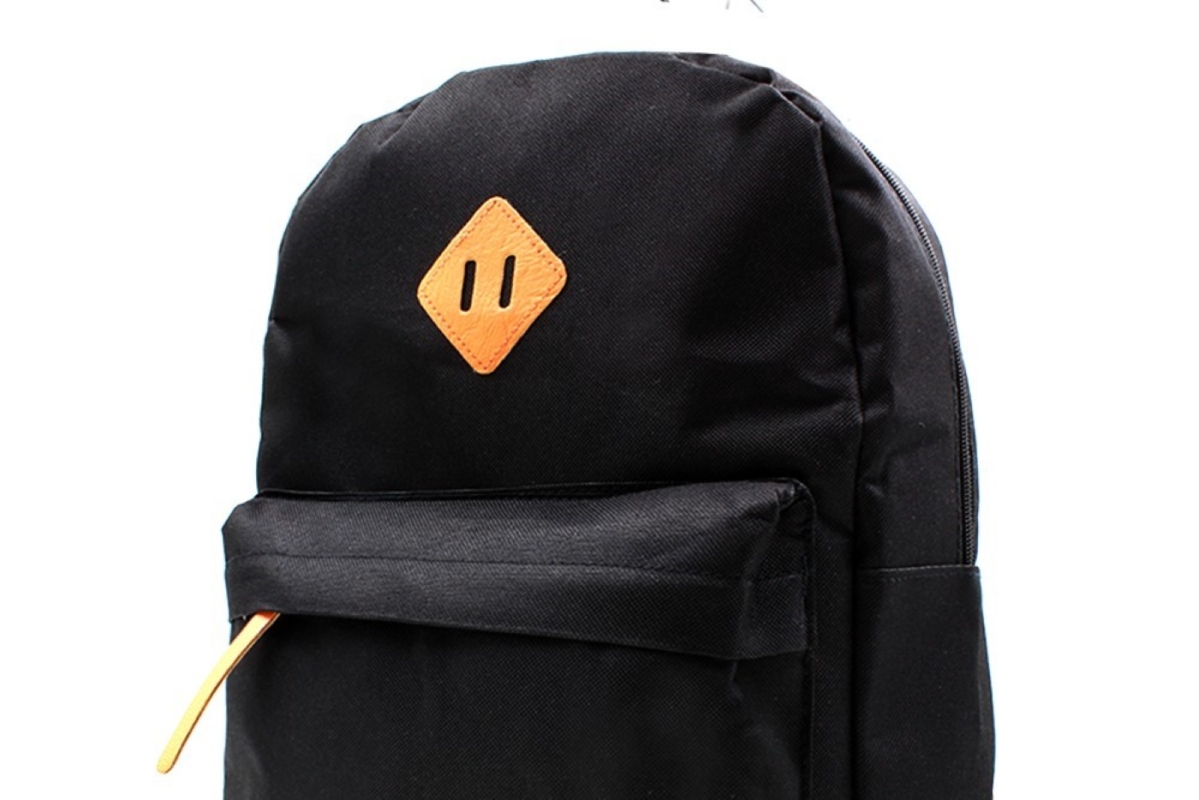 Lash Tabs: The Secret Utility of Your Backpack – Unique Leather Bags